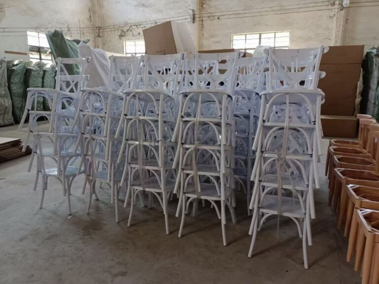 Types Of White Cross Back Chairs Wholesale